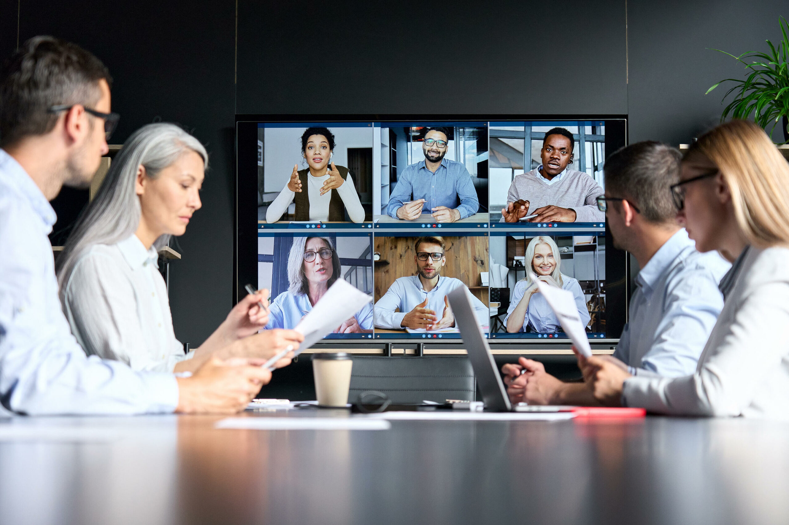 Tips To Presenting To The C level L Presentation Company Tips To Presenting To The C level L Presentation Company